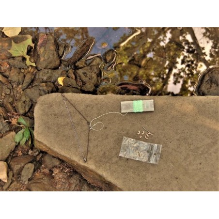 Military Speed Hook Survival Fishing Kit