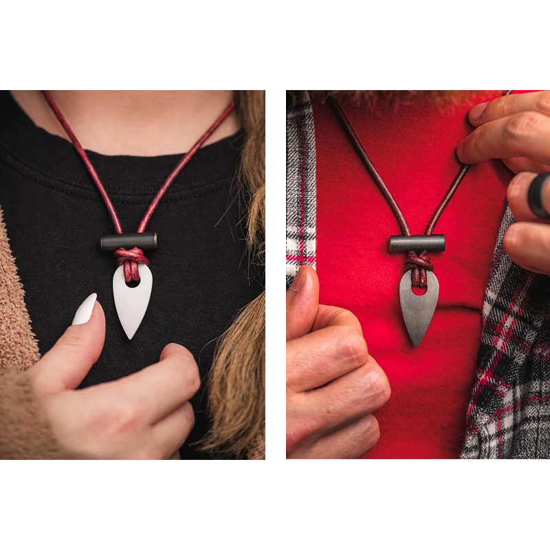 Wazoo Survival Gear - Spark Necklace ™ - Firestarter